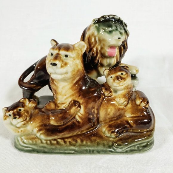 Vintage | Accents | Vintage Lion Pride Family Ceramic Figurine Pico ...